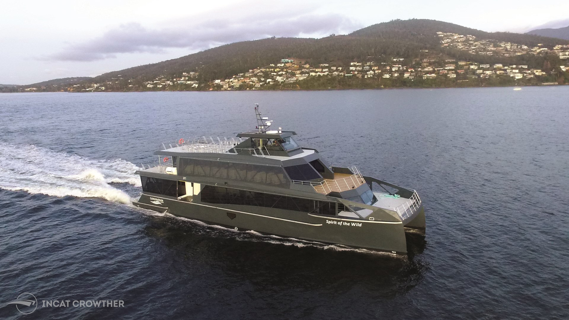 33m Catamaran Passenger Ferry | Incat Crowther