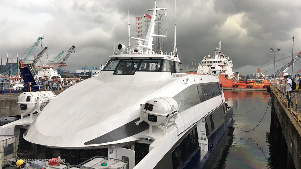33m Catamaran Passenger Ferry | Incat Crowther