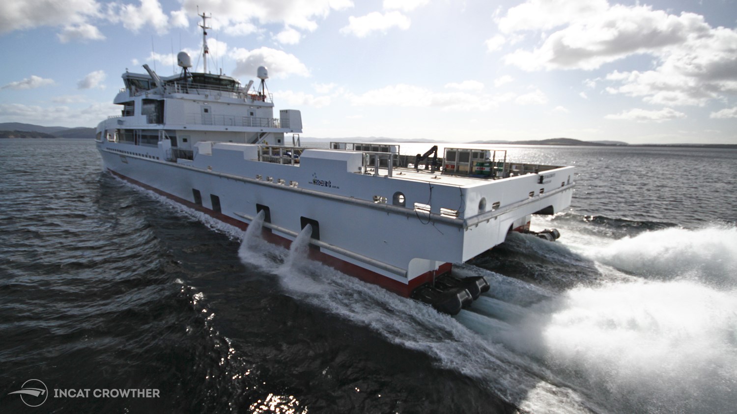 70m Catamaran Fast Crewboat | Incat Crowther